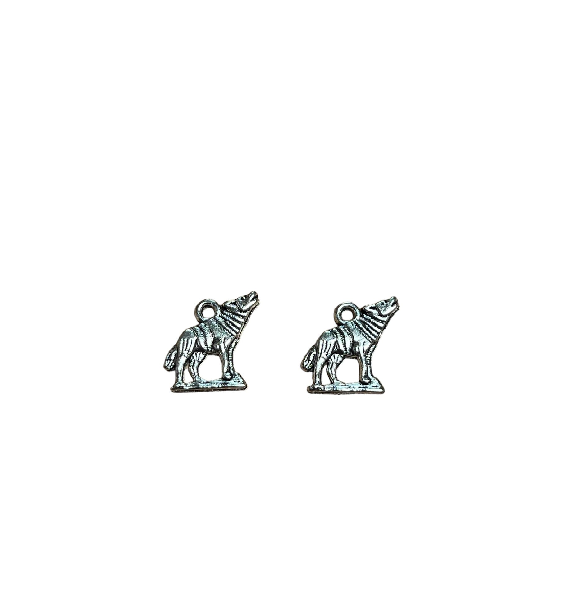 Howling Wolf Charm - 15x15mm - 4 pcs – Mikisapiy